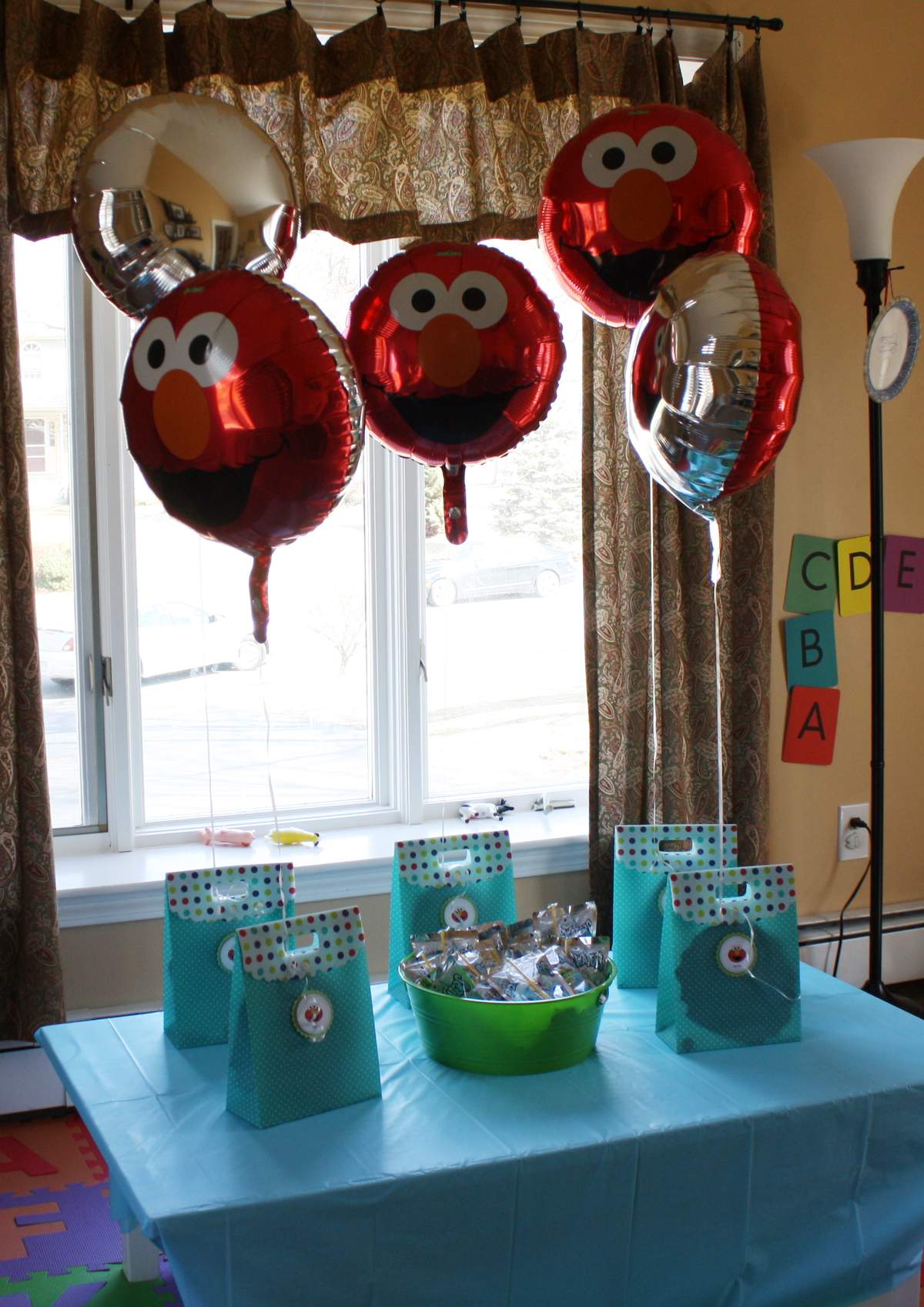 Elmo Birthday Party Ideas | Photo 17 of 19 | Catch My Party