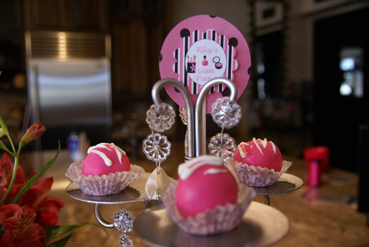 Divas Birthday Party Ideas | Photo 2 of 5 | Catch My Party