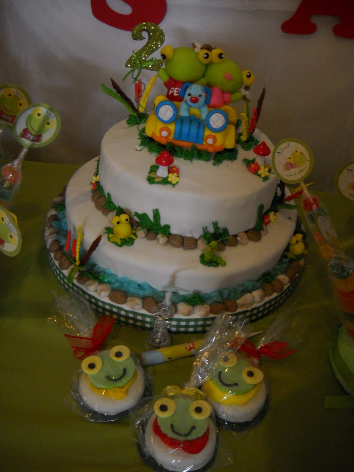 Sapo Pepe Birthday Party Ideas | Photo 5 of 11 | Catch My Party