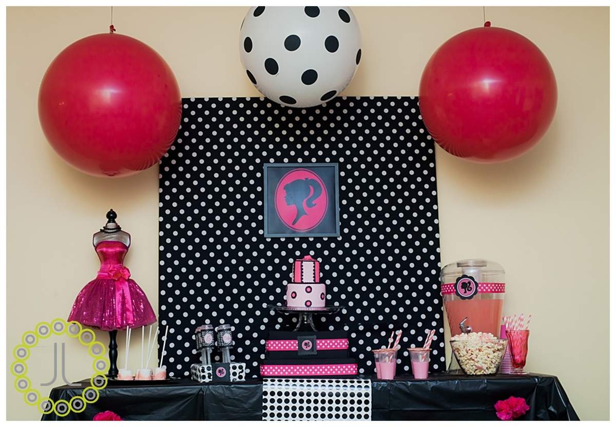 High-Fashion Barbie Birthday Party Ideas | Photo 1 of 16 | Catch My Party