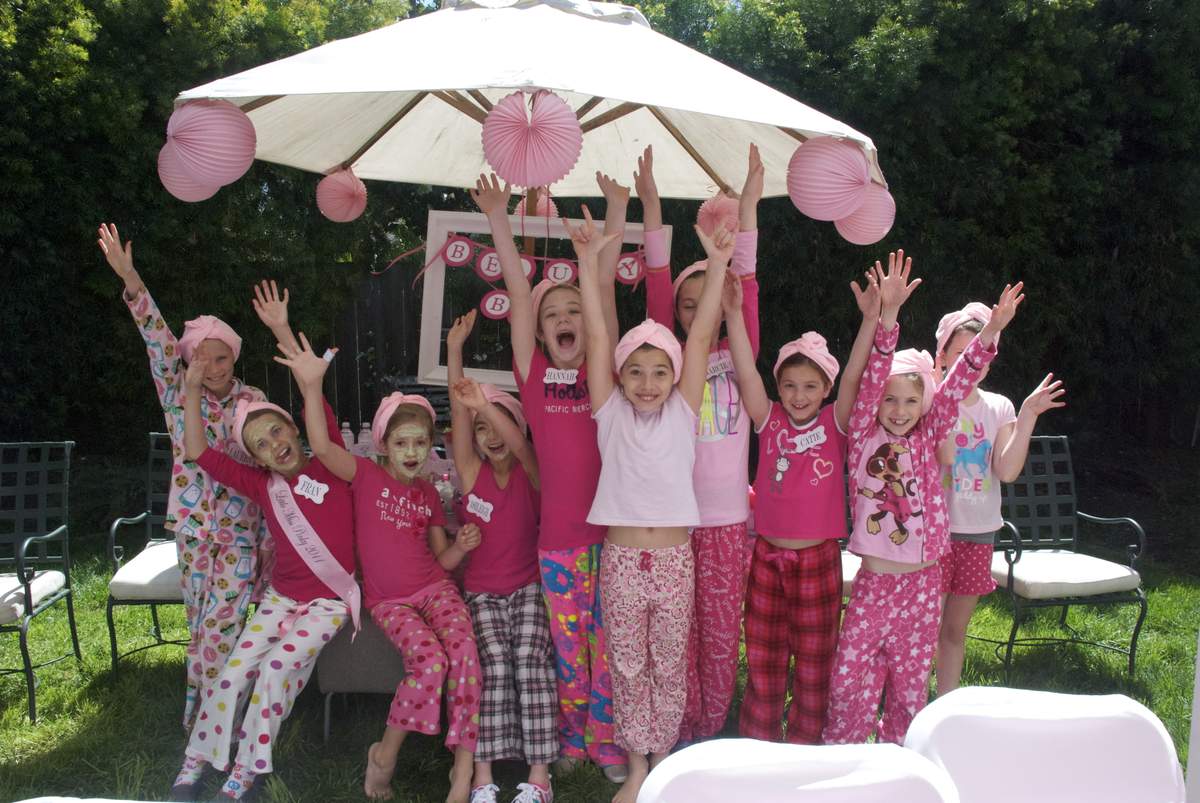 Pink Spring Party Ideas | Photo 18 of 27 | Catch My Party