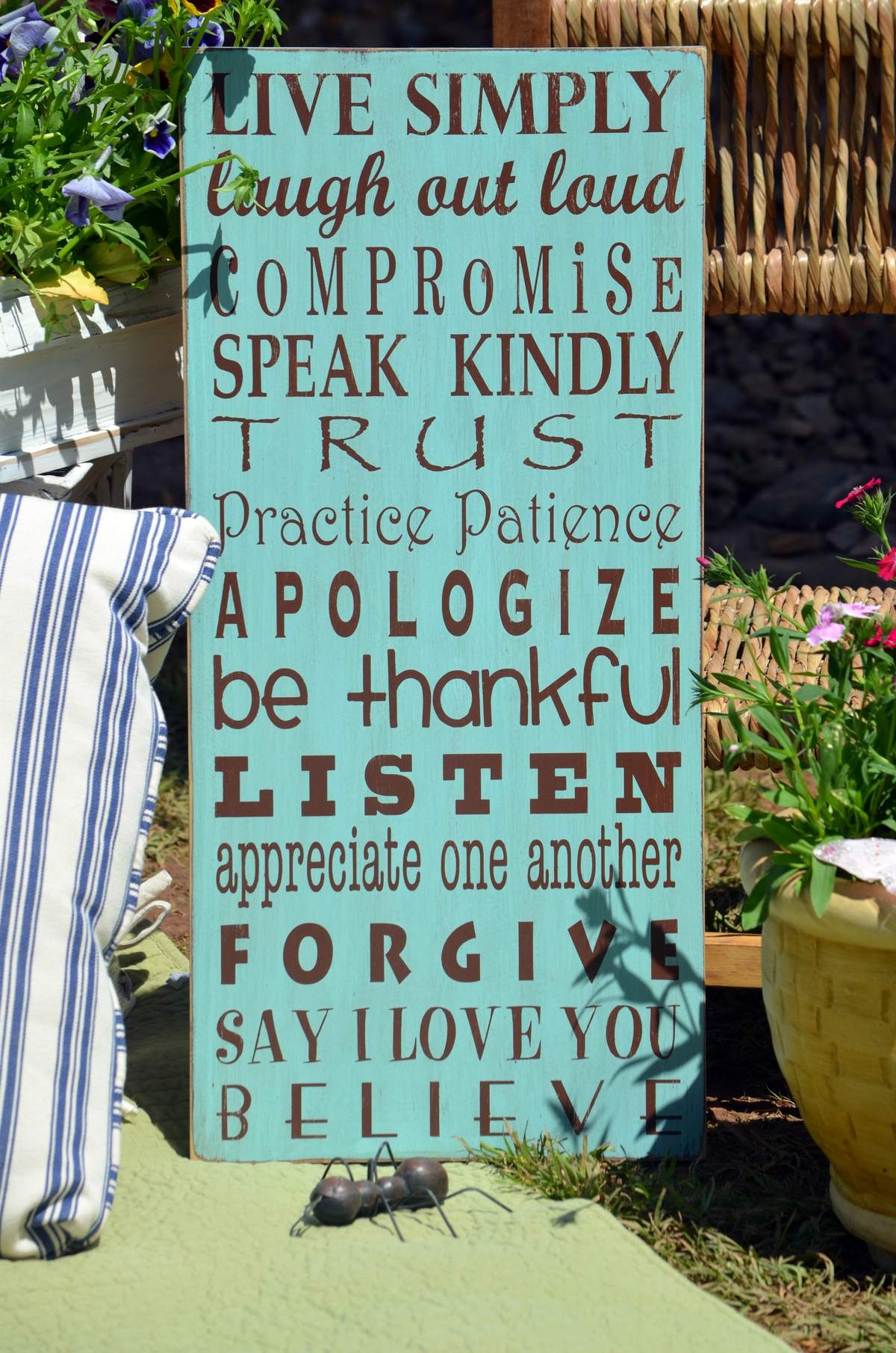 Backyard Picnic - Family Time Spring Party Ideas | Photo 16 of 23 ...