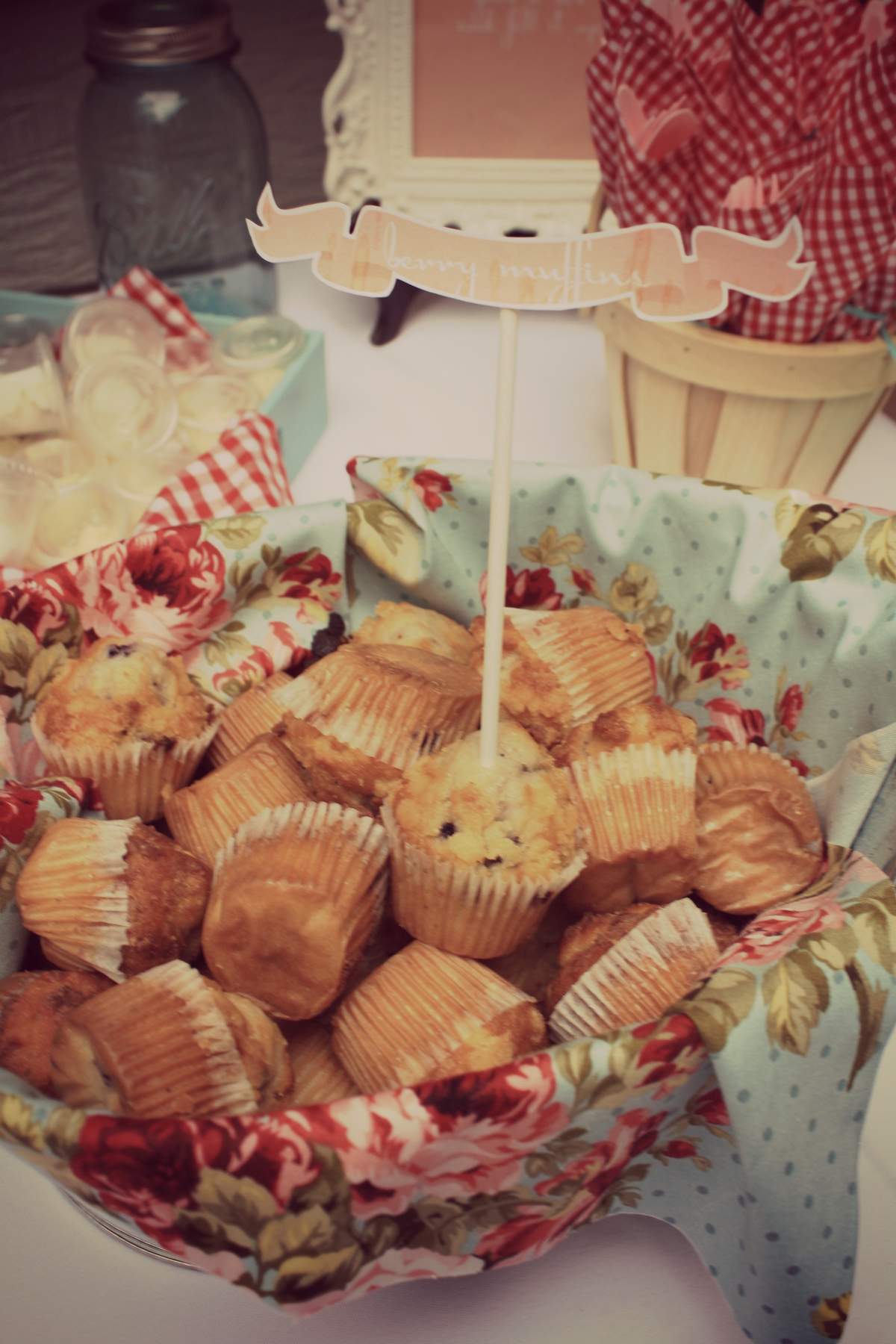 Shabby Chic, Picnic, Brunch Mother's Day Party Ideas | Photo 1 of 28 ...