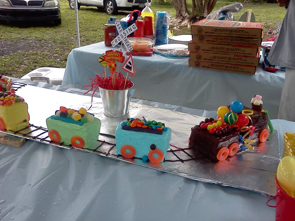 Choo choo trains! Birthday Party Ideas | Photo 22 of 23 | Catch My Party
