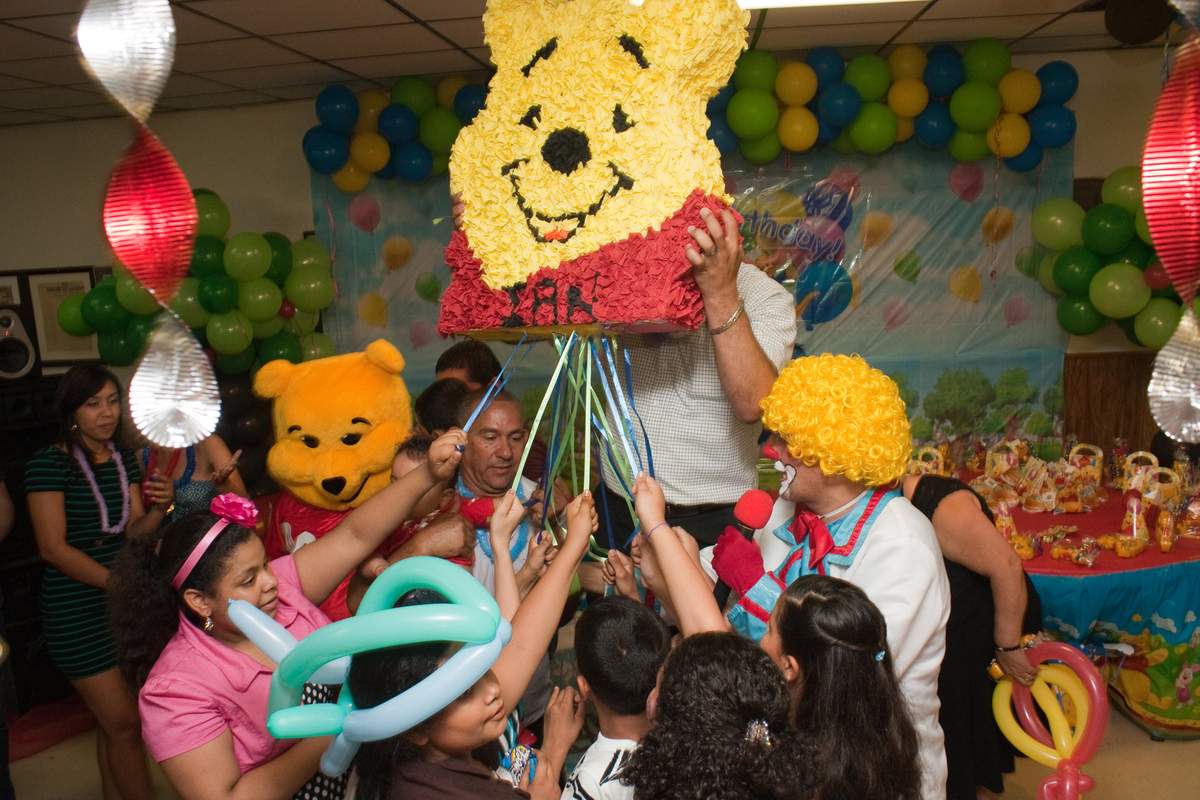 Winnie the pooh Birthday Party Ideas | Photo 11 of 74 | Catch My Party