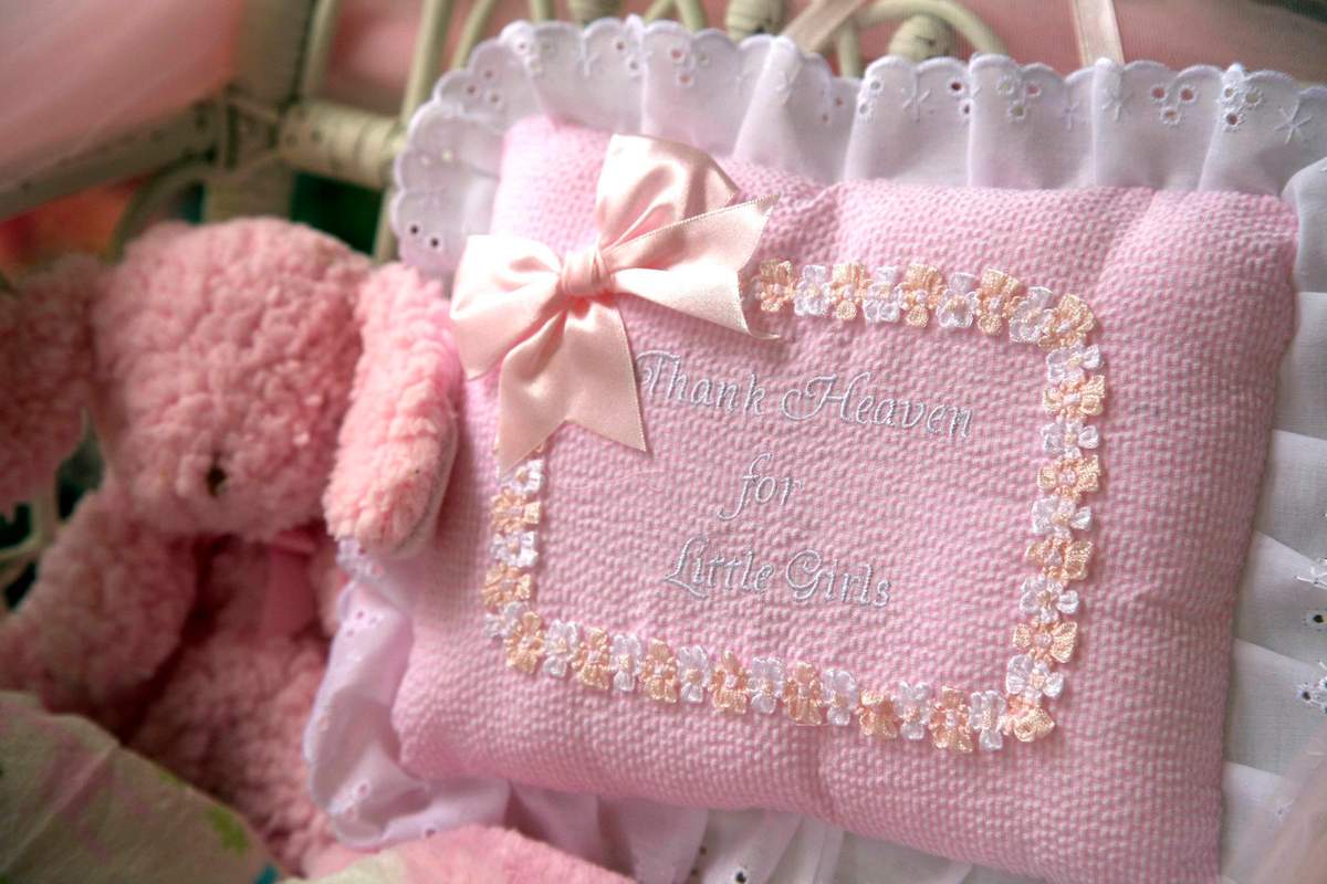 Dainty Baby Shower Party Ideas | Photo 13 of 34 | Catch My Party