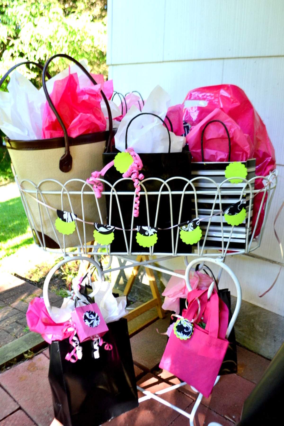 Ladies Night Out/Summer Summer Party Ideas | Photo 1 of 29 | Catch My Party