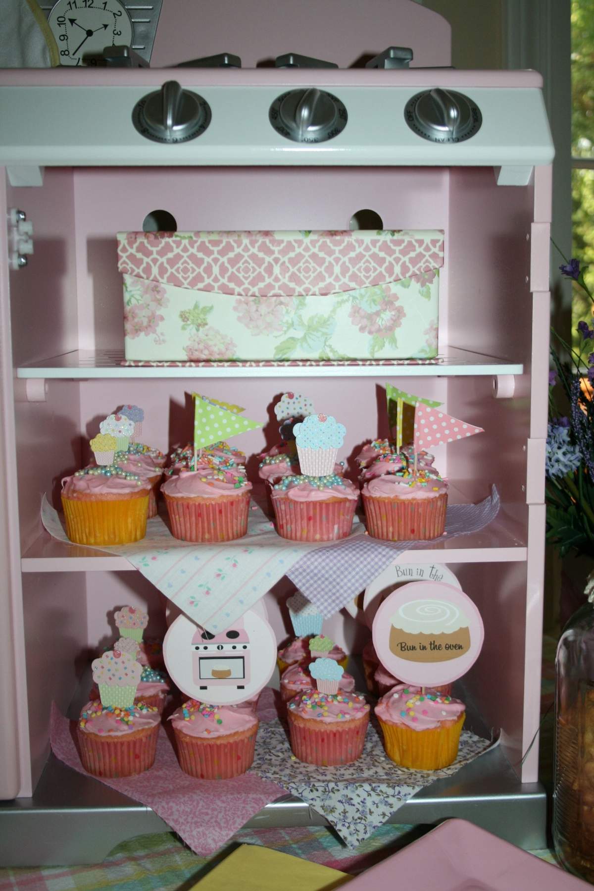 "Bun in the Oven" Baby Shower Party Ideas | Photo 1 of 25 | Catch My Party