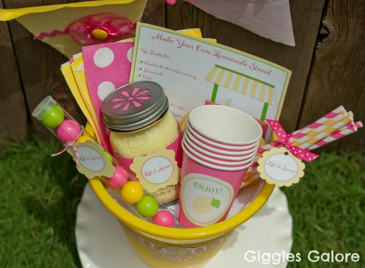 Lemonade Stand Summer Party Ideas | Photo 3 of 15 | Catch My Party