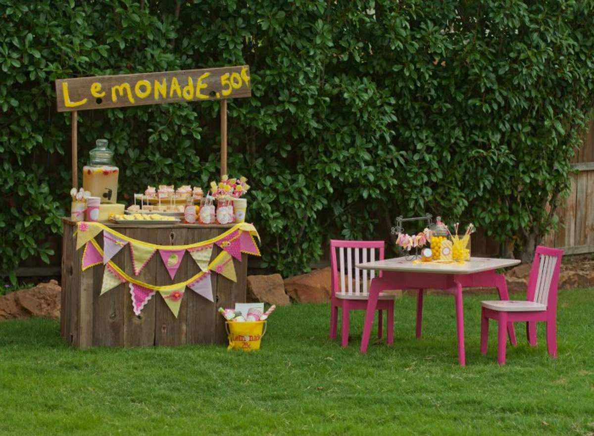 Lemonade Stand / Summer "Lemonade Stand " | Catch My Party