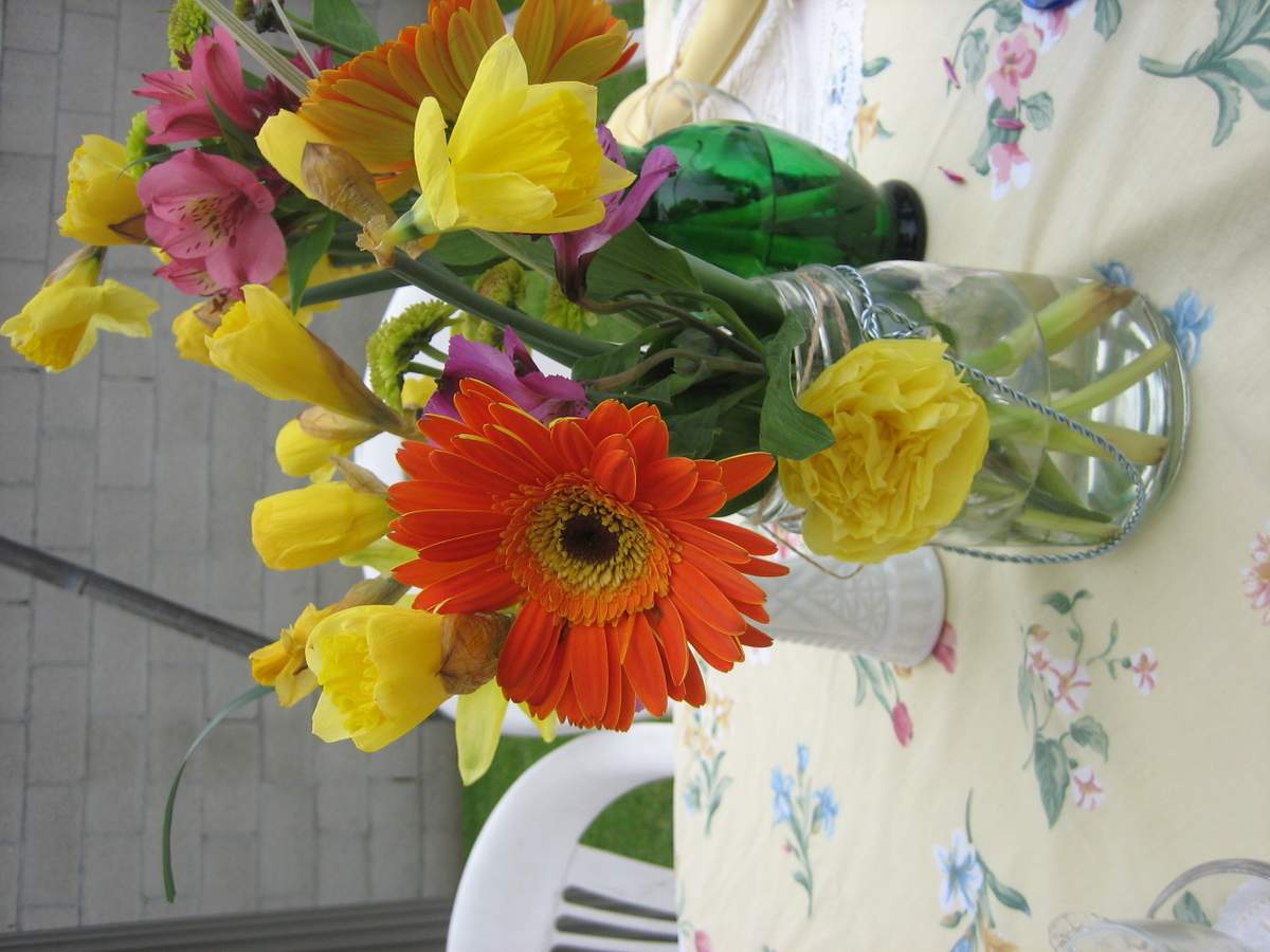 Friendship Spring Party Ideas | Photo 2 of 39 | Catch My Party