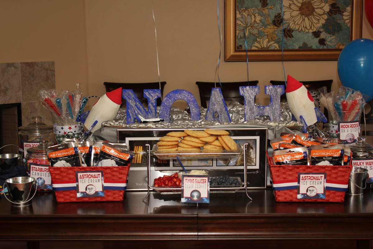 rocket/space Birthday Party Ideas | Photo 6 of 38 | Catch My Party