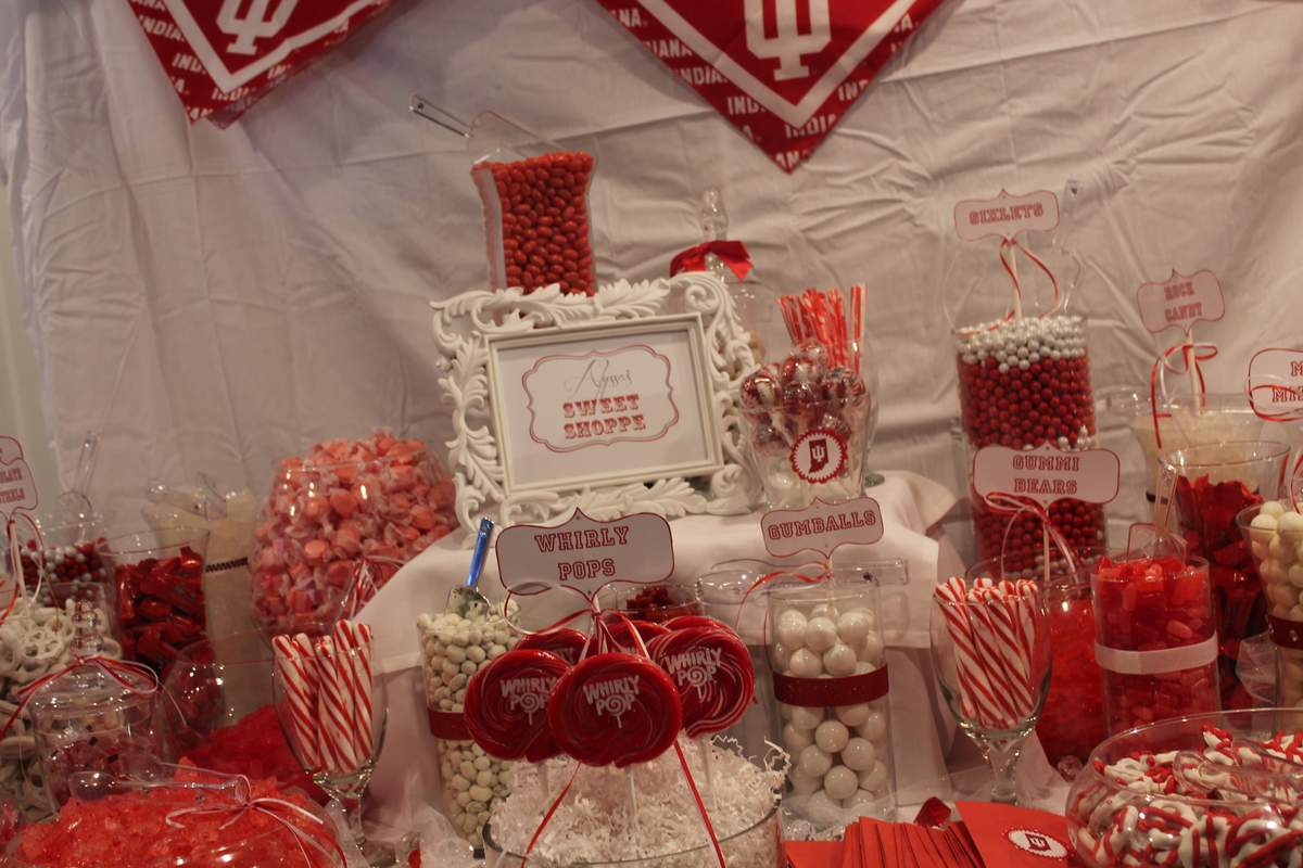 Graduation/End of School Party Ideas | Photo 8 of 13 | Catch My Party