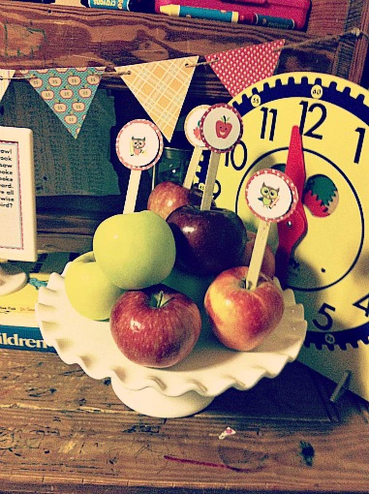 Owls And Apples Back to School Party Ideas | Photo 3 of 16 | Catch My Party