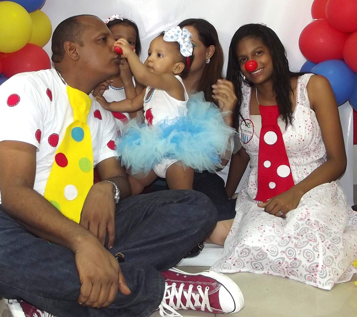 Circus Duo Party Birthday Party Ideas | Photo 1 of 36 | Catch My Party