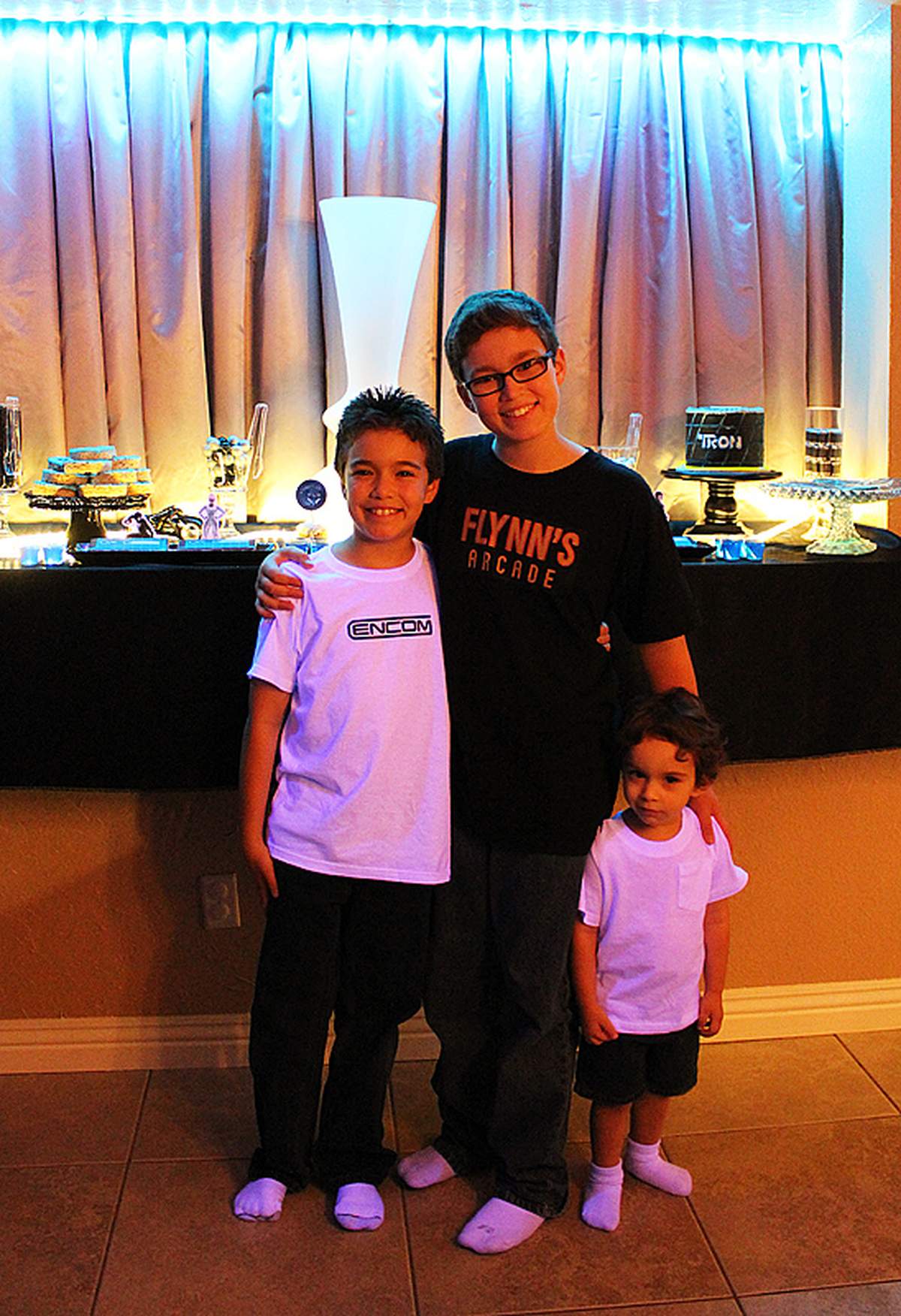 TRON Birthday Party Ideas | Photo 17 of 29 | Catch My Party