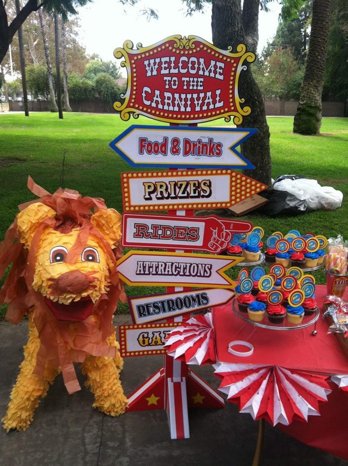 Carnival/Circus Birthday Party Ideas | Photo 35 of 35 | Catch My Party