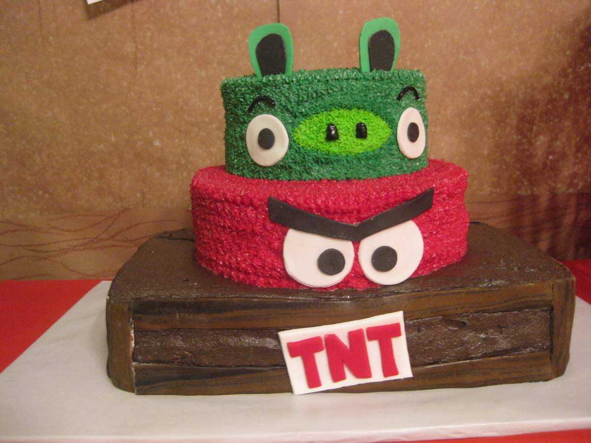 Angry Birds Birthday Party Ideas | Photo 20 of 46 | Catch My Party