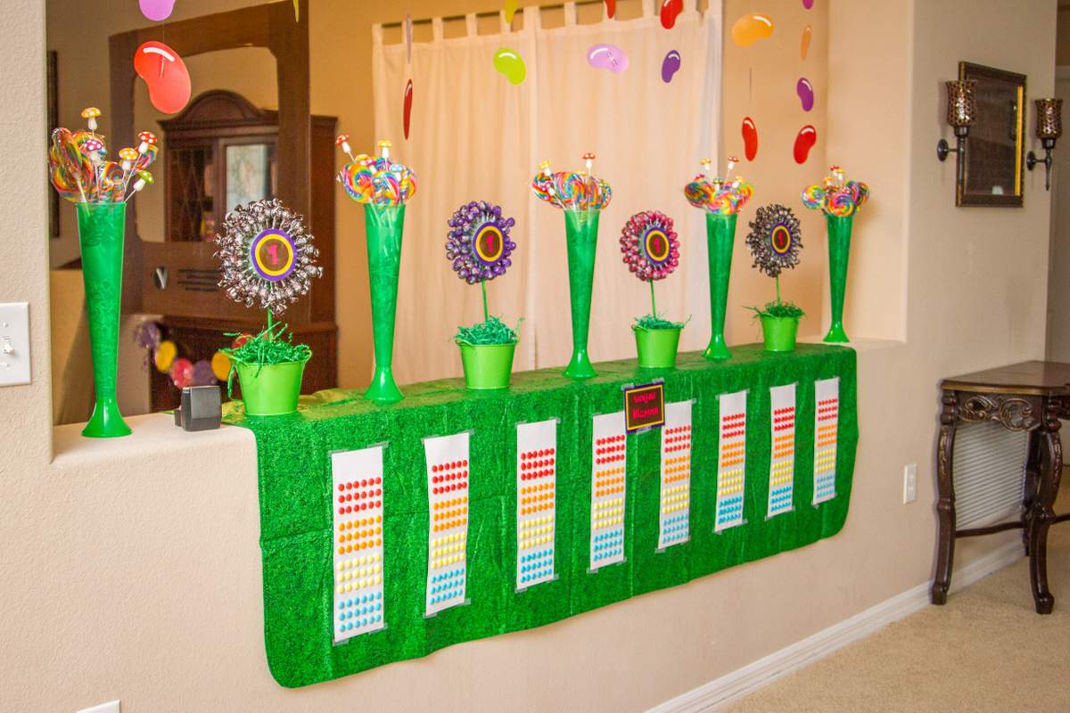 Willy Wonka and the Chocolate Factory Birthday Party Ideas | Photo 5 of ...