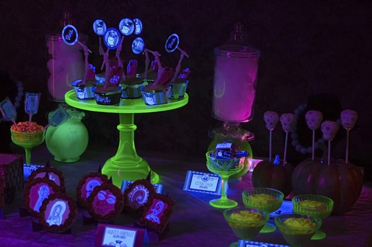Glow in the Dark Black Light Halloween Party Ideas | Photo 21 of 65 ...