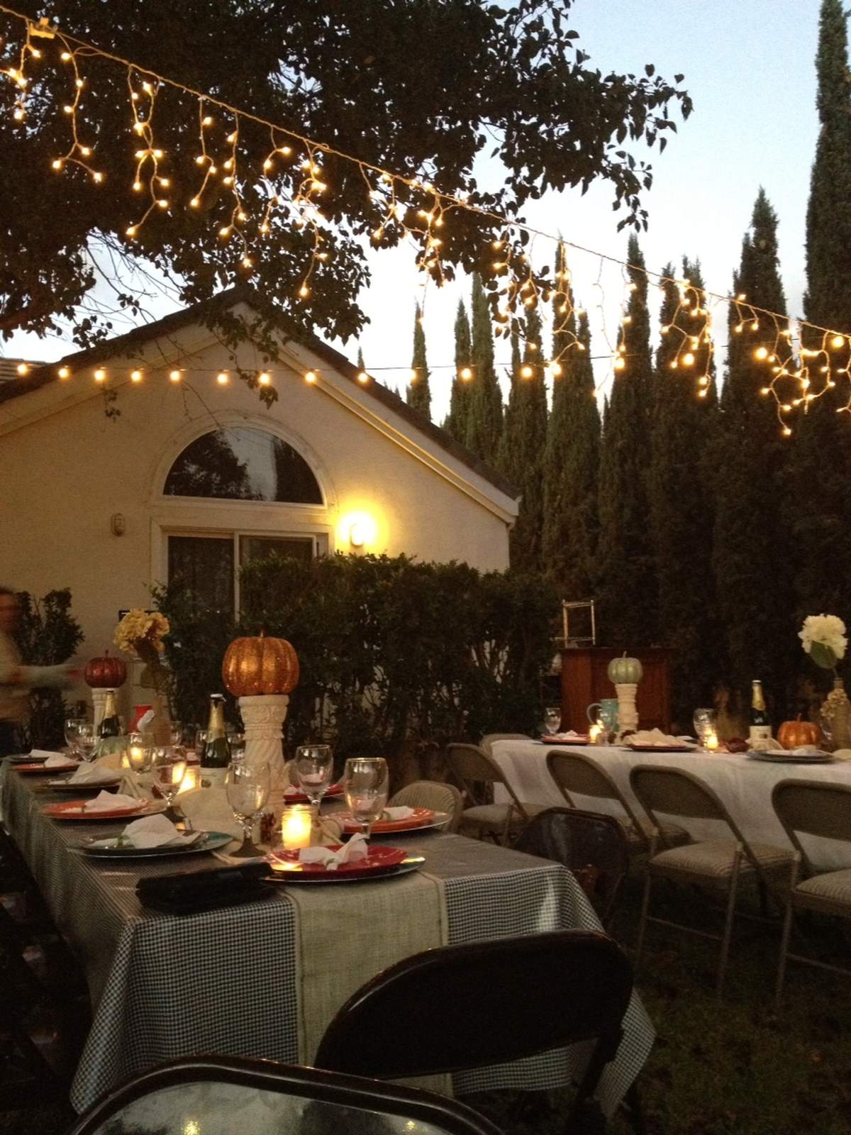 Flea Market/Vintage Thanksgiving Thanksgiving/Fall Party Ideas | Photo ...