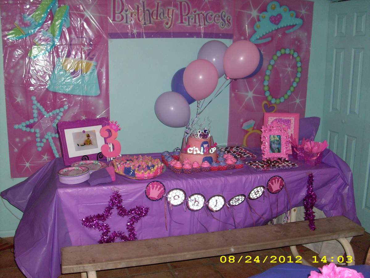 3rd birthday princess and ponies Birthday Party Ideas | Photo 5 of 29 ...