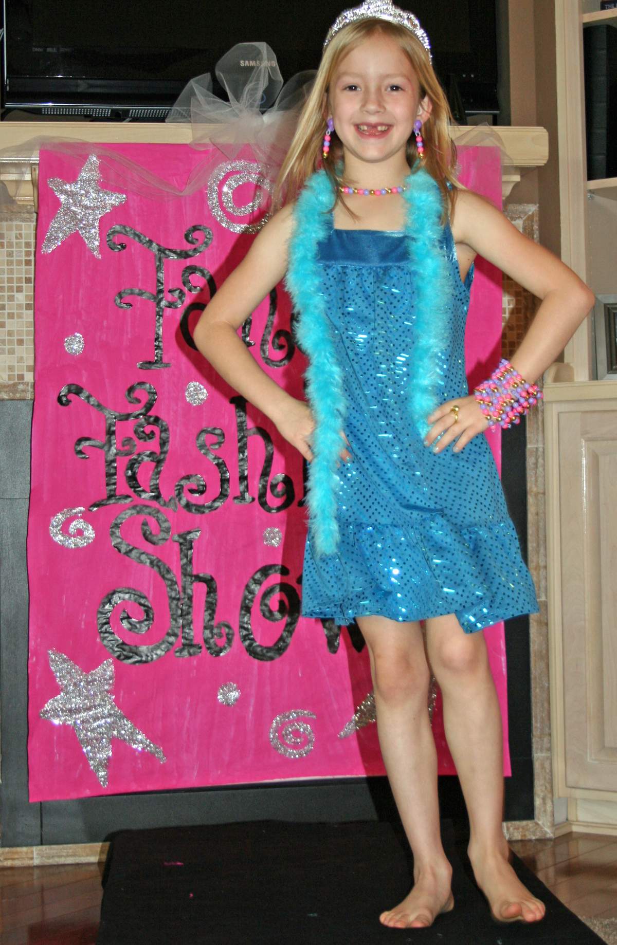 Dress up/Fashion Show Birthday Party Ideas | Photo 3 of 26 | Catch My Party