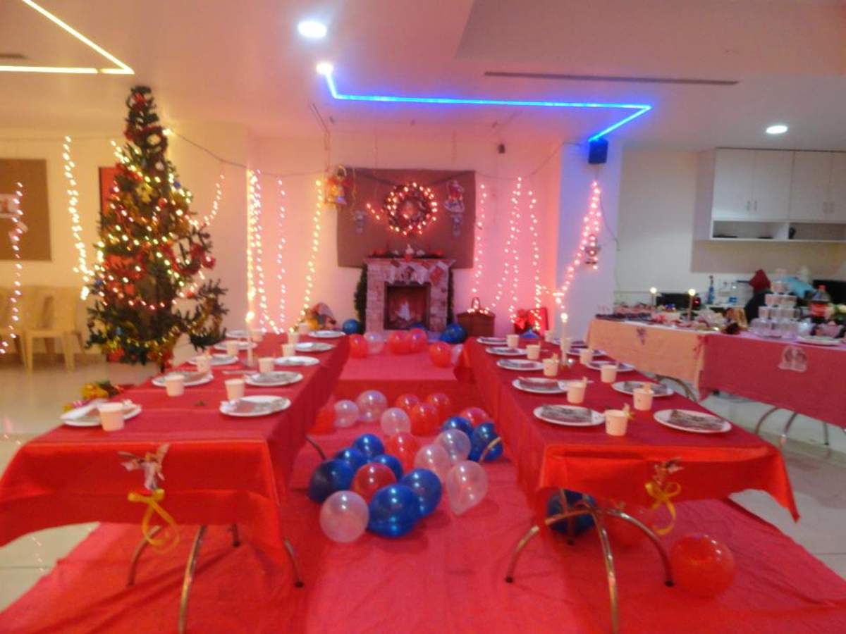 Christmus party Christmas/Holiday Party Ideas | Photo 10 of 10 | Catch ...