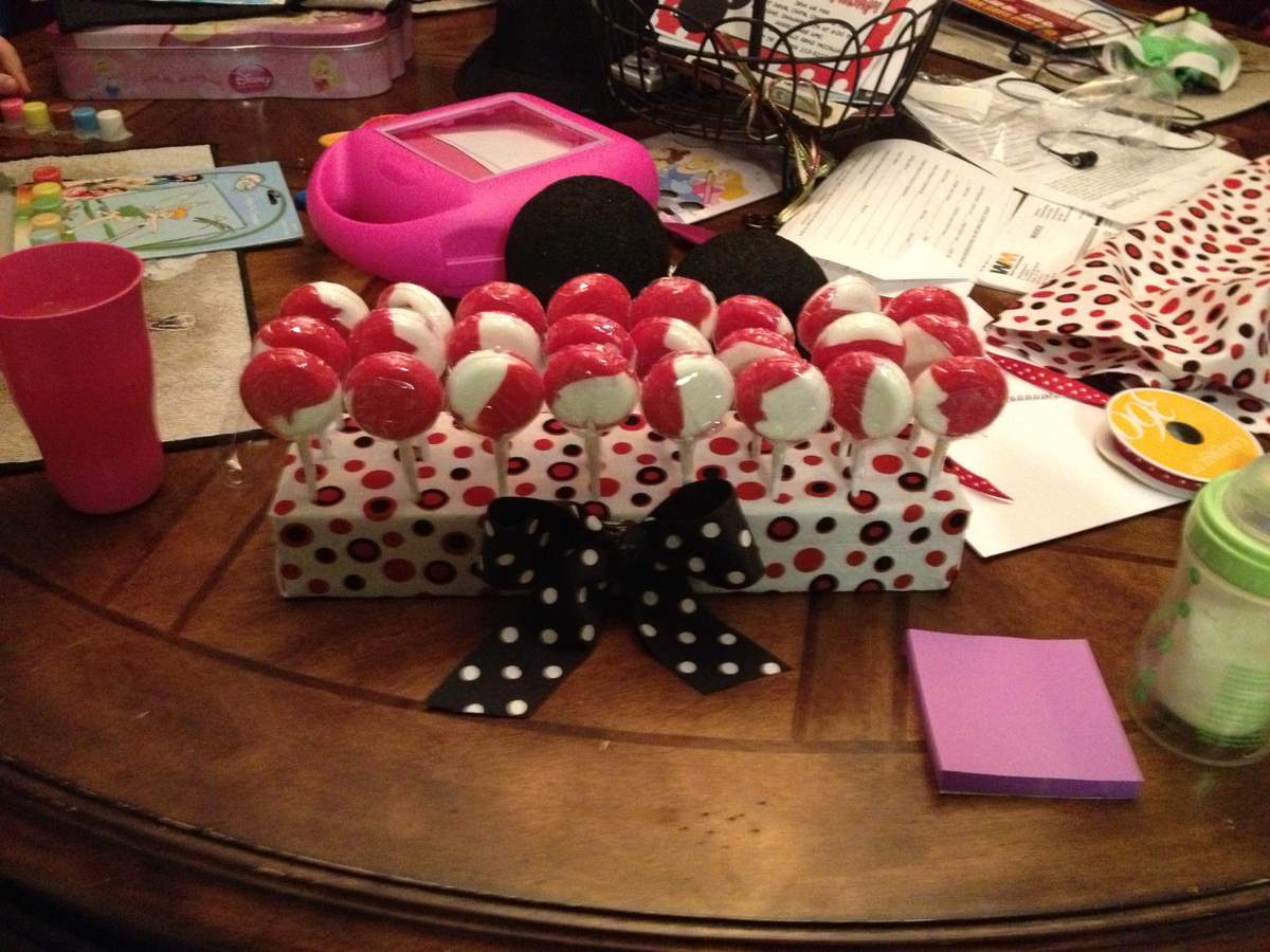 Minnie Mouse Polka dots Birthday Party Ideas | Photo 2 of 10 | Catch My Party