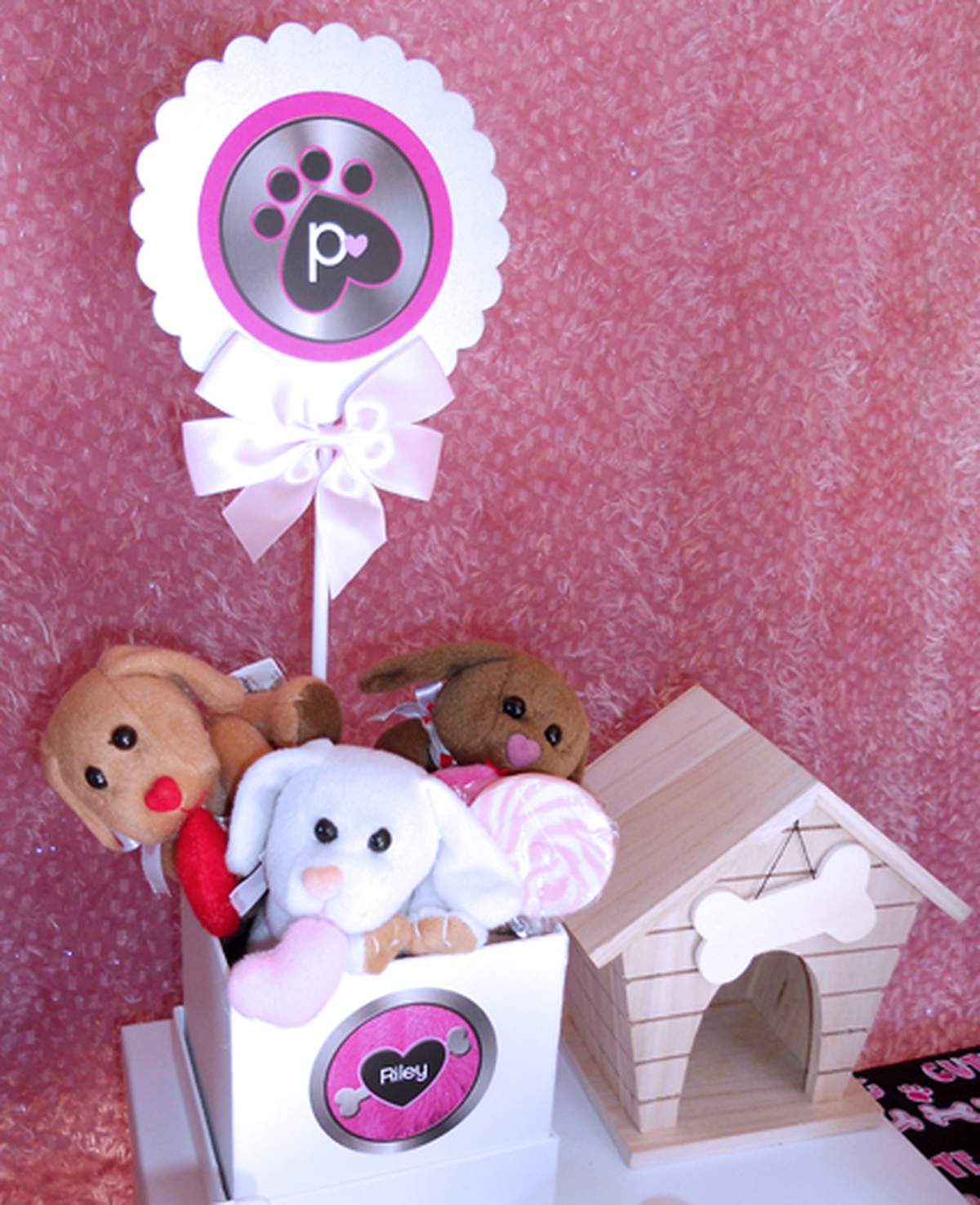 Puppy Love Valentine's Day Valentine's Day Party Ideas | Photo 17 of 20 ...