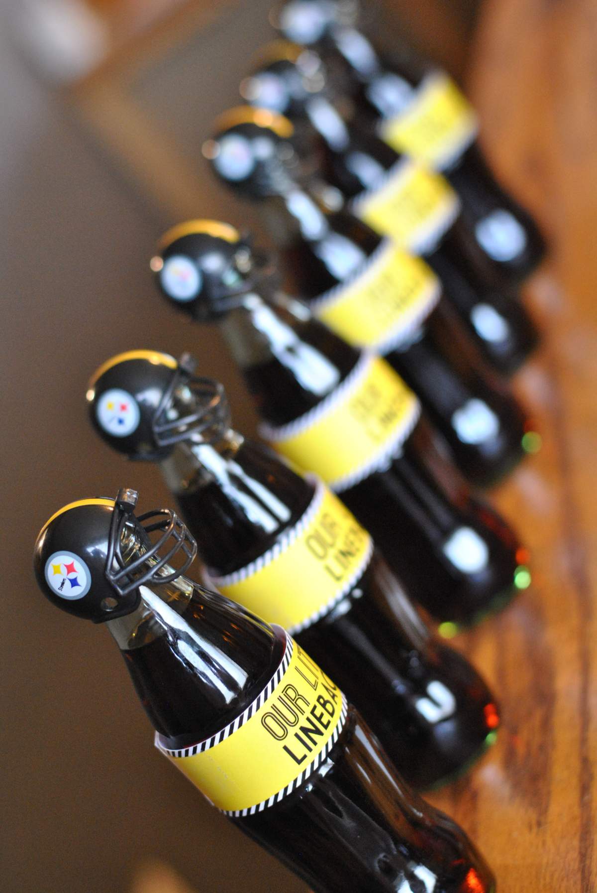 Steelers/Football, Pittsburgh Birthday Party Ideas | Photo 2 of 36 ...