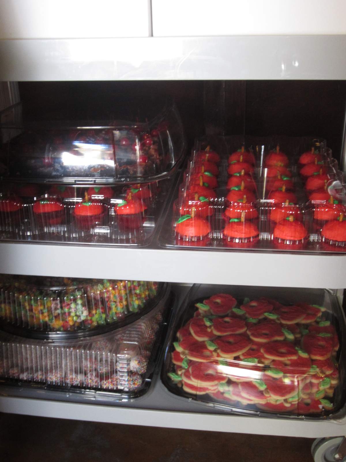 The Very Hungry Caterpillar, by Eric Carle Baby Shower Party Ideas ...