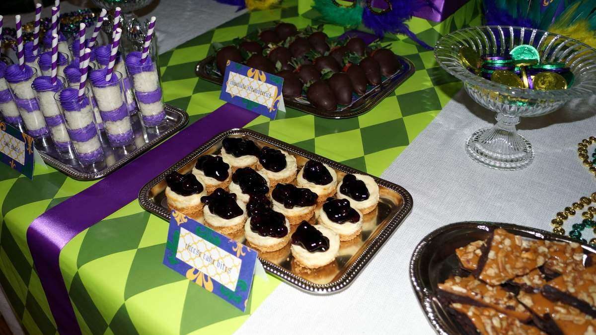 Mardi Gras/Fat Tuesday Mardi Gras Party Ideas | Photo 5 of 10 | Catch ...