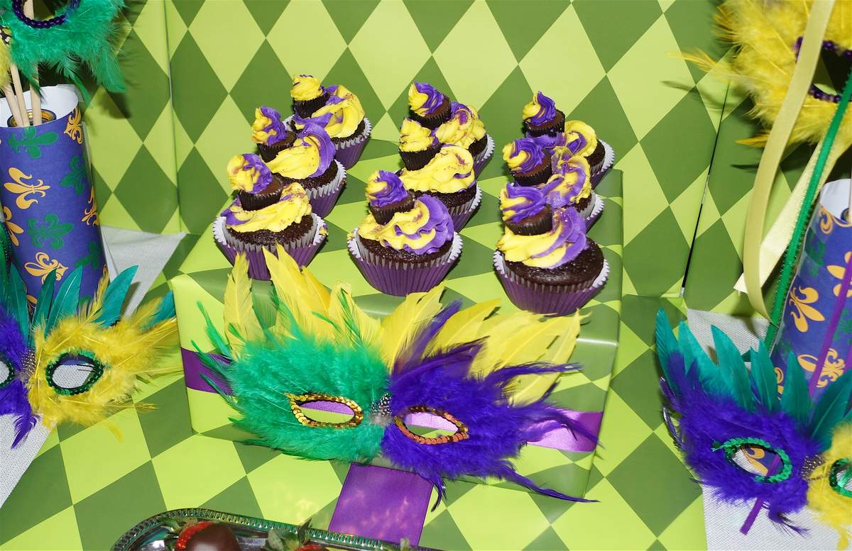 Mardi Gras/Fat Tuesday Mardi Gras Party Ideas | Photo 5 of 10 | Catch ...