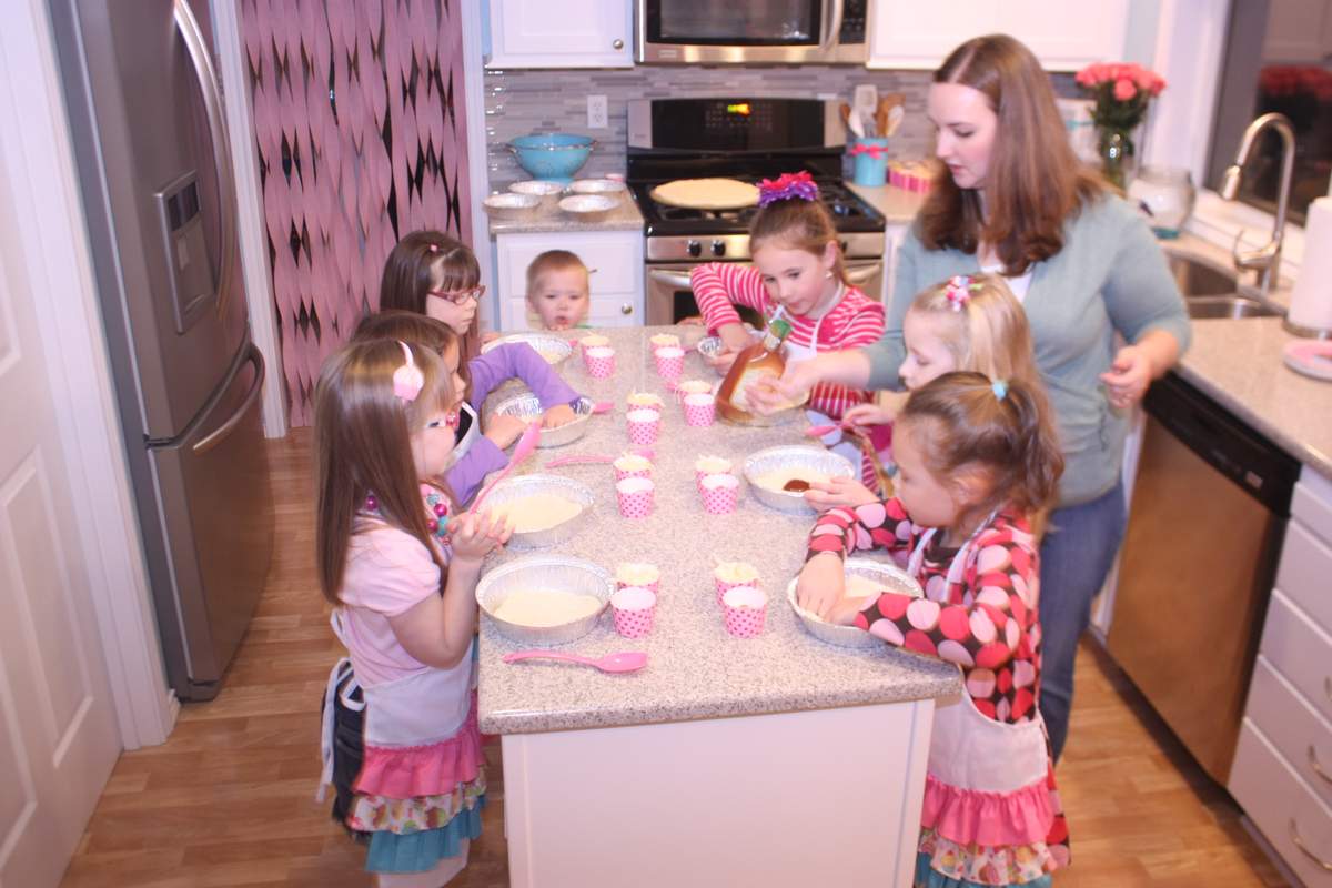 Baking and Cooking Birthday Party Ideas | Photo 18 of 44 | Catch My Party