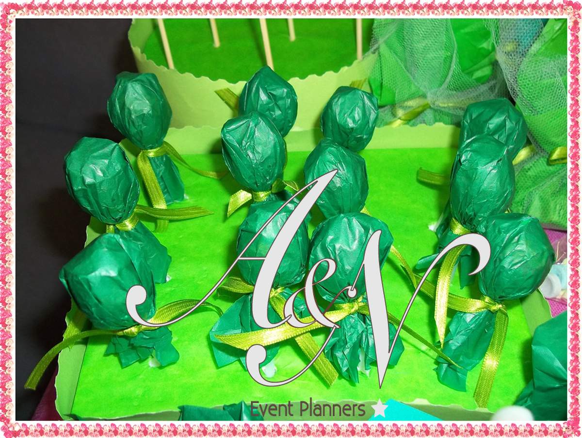 CANDY BAR BARBY & BEN 10 Birthday Party Ideas | Photo 9 of 19 | Catch ...