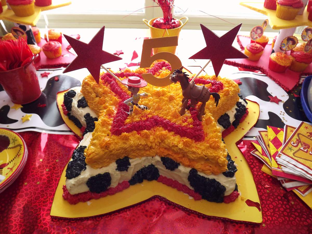 Jessie and Bullseye Party Birthday Party Ideas | Photo 5 of 14 | Catch ...