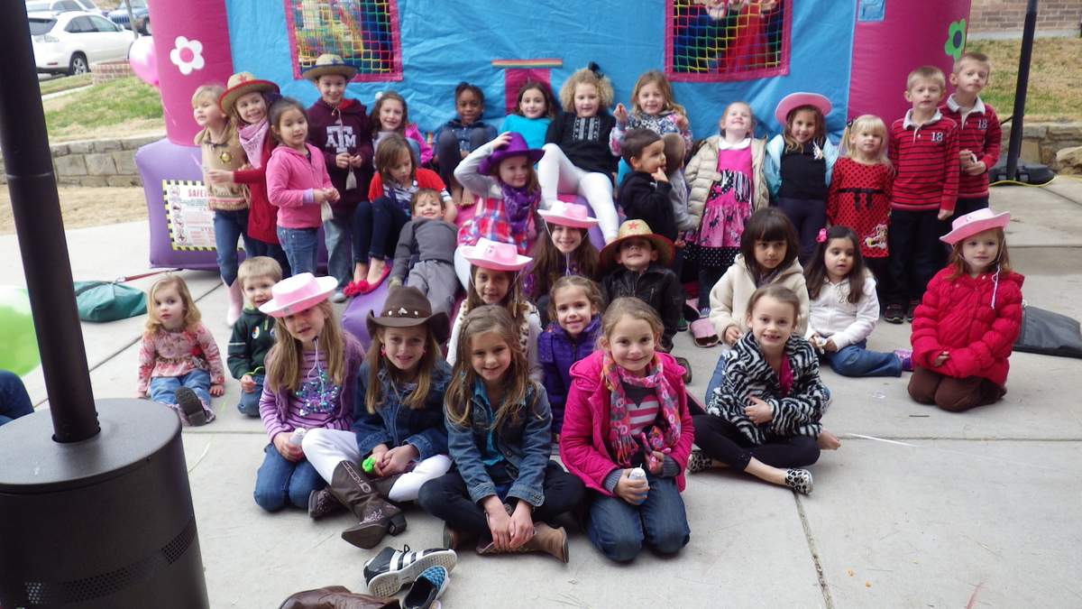 Western/Country Cowgirl Birthday Party Ideas | Photo 26 of 71 | Catch ...