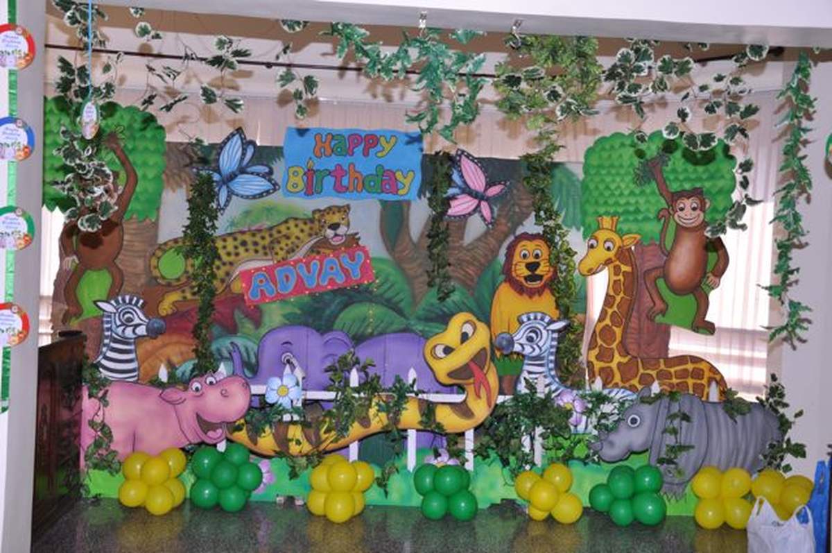 Jungle Theme Birthday Party Ideas | Photo 2 of 19 | Catch My Party