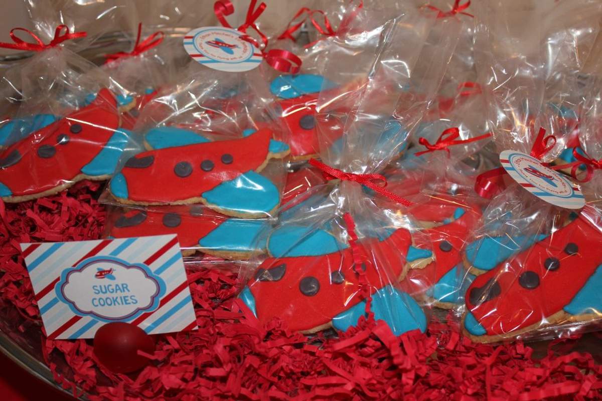 Little Pilot's Airplane Birthday Party Ideas | Photo 1 of 30 | Catch My ...