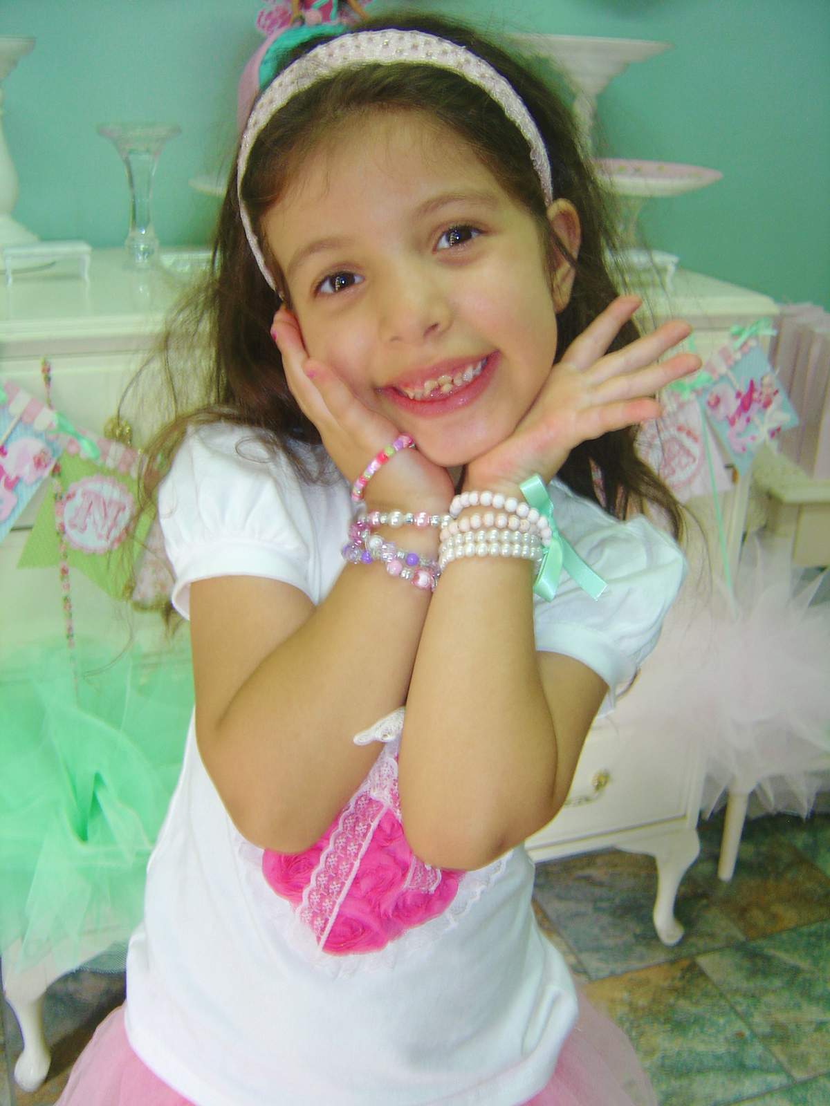 Girly Girl Theme Birthday Party Ideas | Photo 5 of 17 | Catch My Party