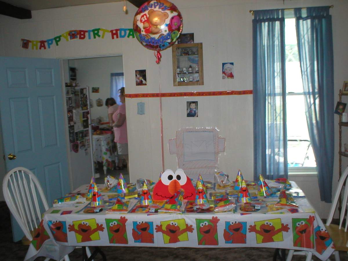 Elmo's World Birthday Party Ideas | Photo 1 of 19 | Catch My Party