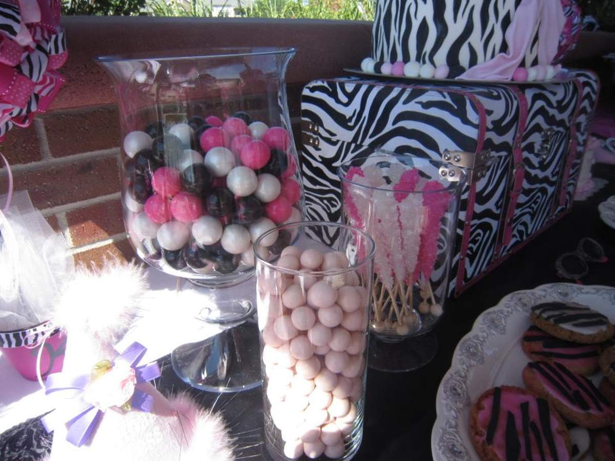 Hot Pink with Zebra Print Birthday Party Ideas | Photo 3 of 10 | Catch ...