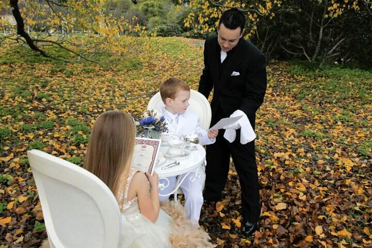 Whimsical, English inspired, High tea. Tea Party Party Ideas | Photo 7 ...