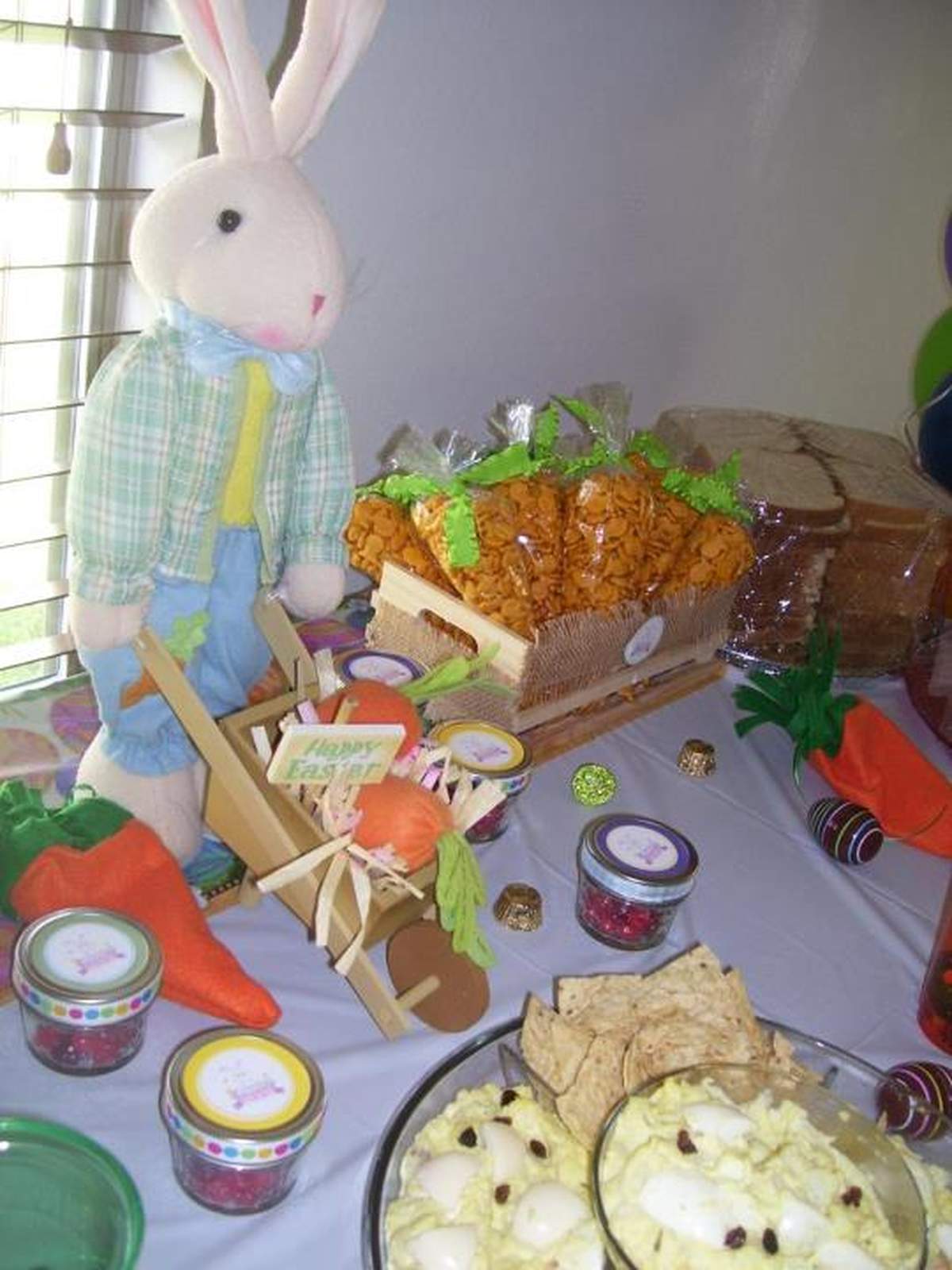 Easter Egg Hunt Easter Party Ideas | Photo 1 of 19 | Catch My Party