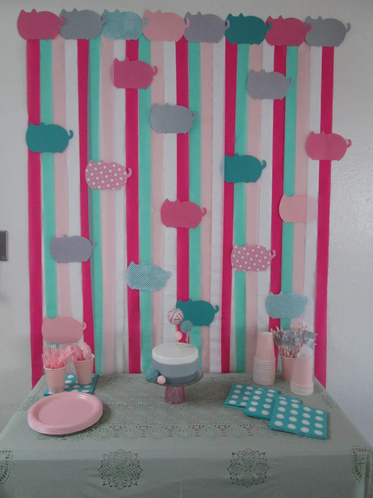 cats and polka dots Birthday Party Ideas | Photo 3 of 14 | Catch My Party