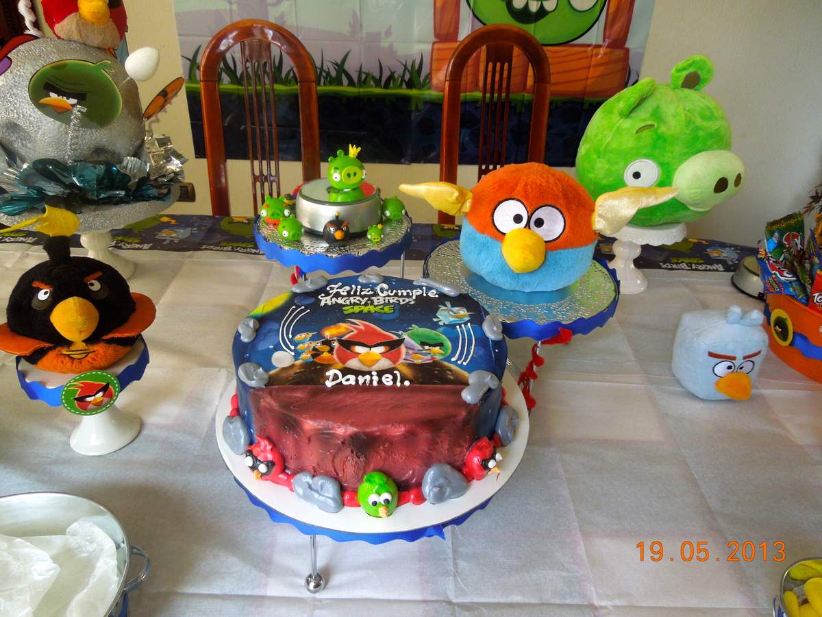 Angry Birds Space Birthday Party Ideas | Photo 4 of 21 | Catch My Party
