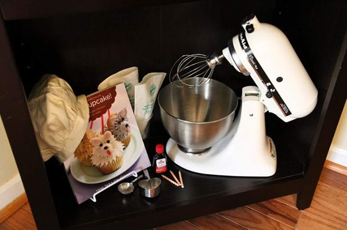 Cake Decorating Birthday Party Ideas | Photo 15 of 52 | Catch My Party