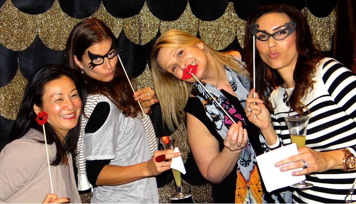 Midnight Chic Graduation/End of School Party Ideas | Photo 9 of 11 ...