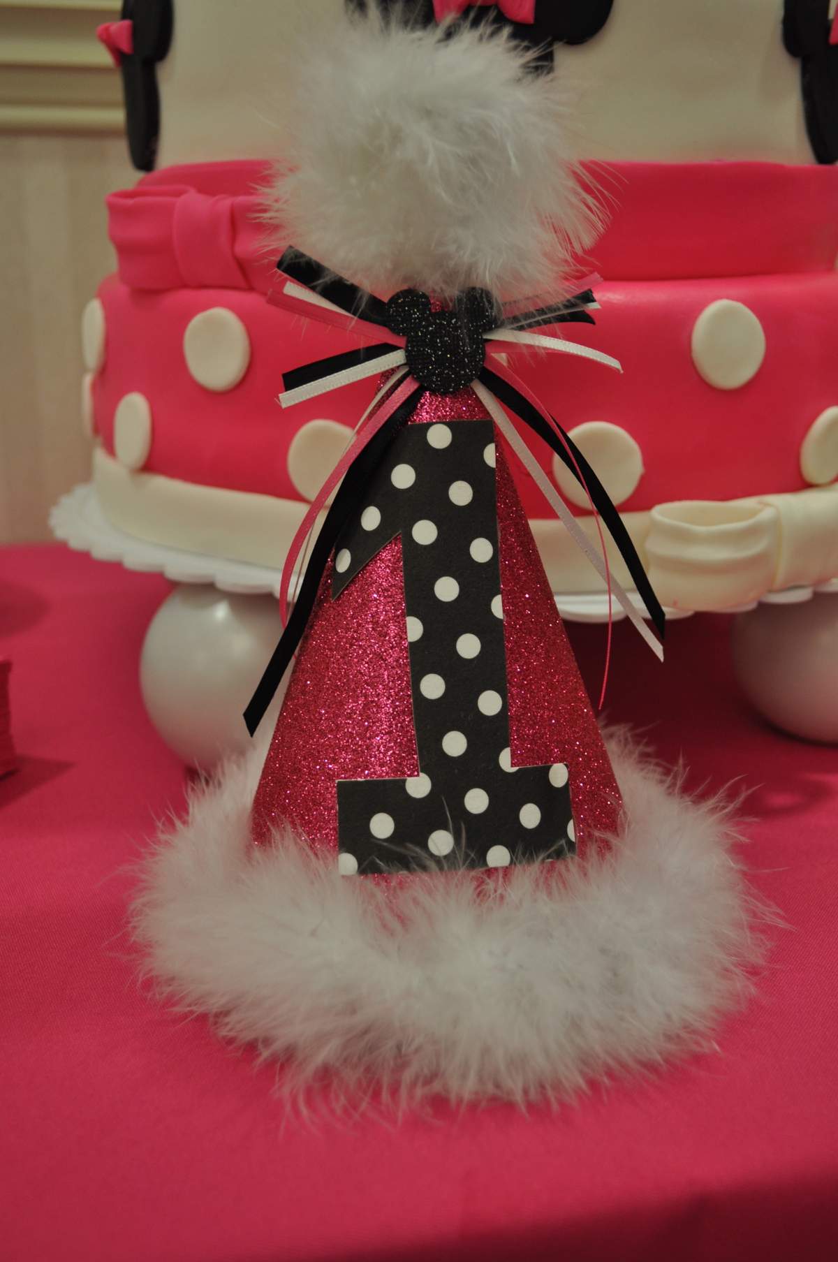Minnie Mouse Polka dots Birthday Party Ideas | Photo 9 of 36 | Catch My Party